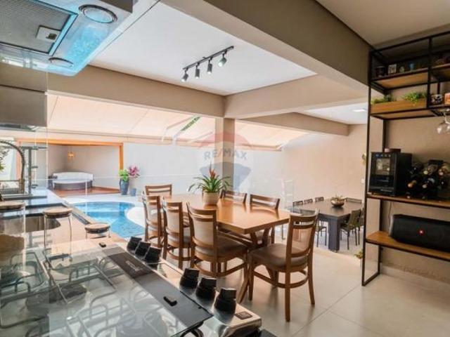 Casa a venda com 04 quartos 02 suítes no Jd. Monte Verde, Valinhos/SP R$ 1.249.000,00