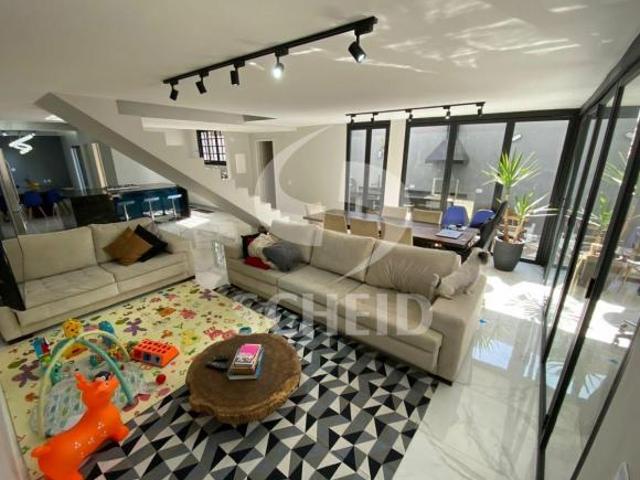 Casa à venda com 04 quartos 02 vagas no Jardim Marajoara
