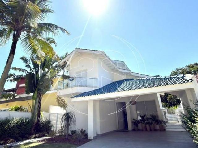 Casa à venda com 04 suítes 243m² Riviera Módulo 21 Bertioga/SP