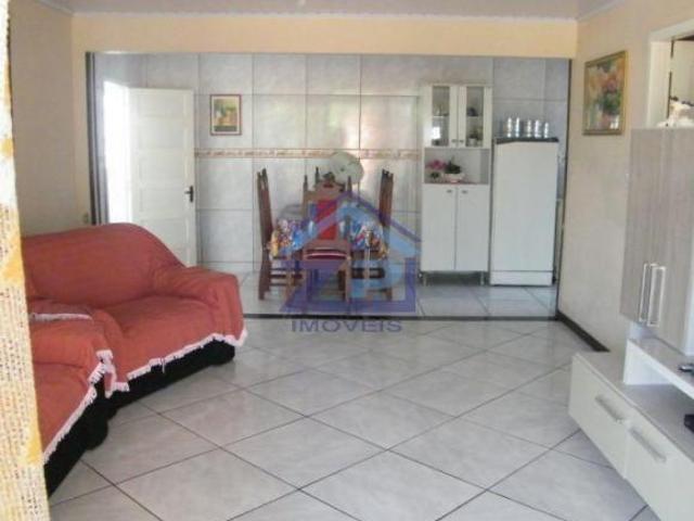 Casa à venda com 05 dormitórios 150m² Arroio do Sal