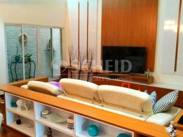Casa à venda com 05 suítes e 03 vagas no Parque Alto Rio Bonito