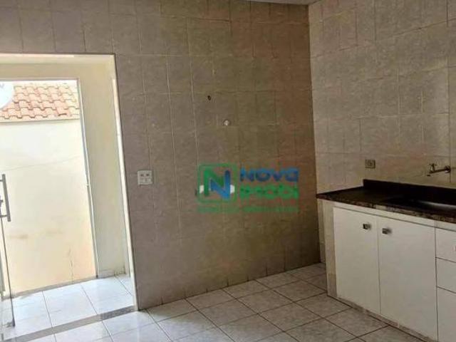 Casa a Venda com 02 Quartos