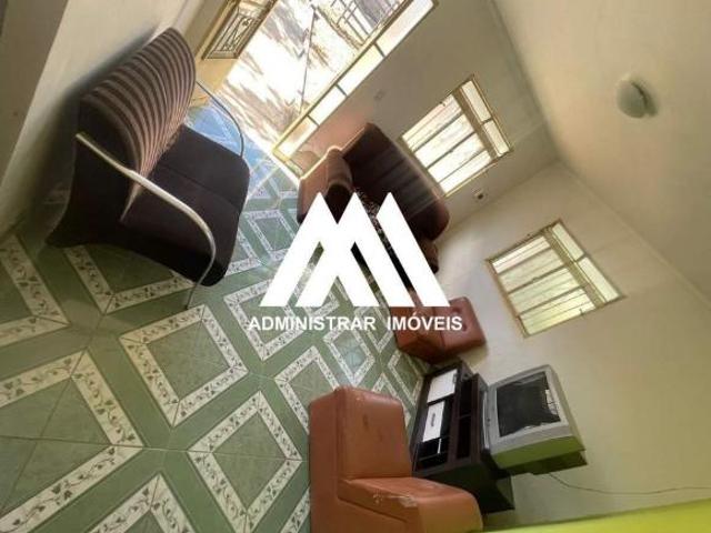 Casa á venda com 02 quartos, lote de 300m² em Igarapé MG!