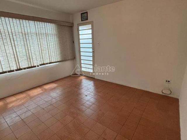 Casa a venda com 02 quartos nos Parque Itajaí, Campinas
