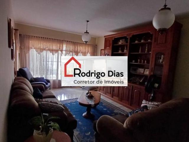 Casa á venda com 03 dormitórios em Jardim Primavera Itupeva