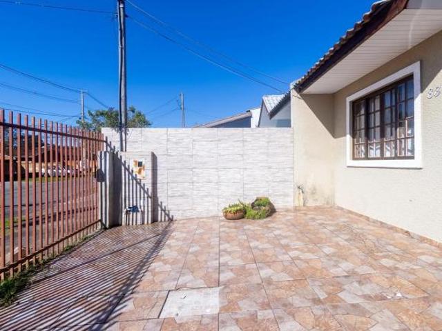 Casa à venda com 03 dormitórios em São José dos Pinhais, PR