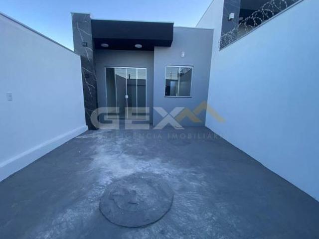 Casa à Venda com 03 Quartos no Bairro Jardinopolis em Divinópolis MG