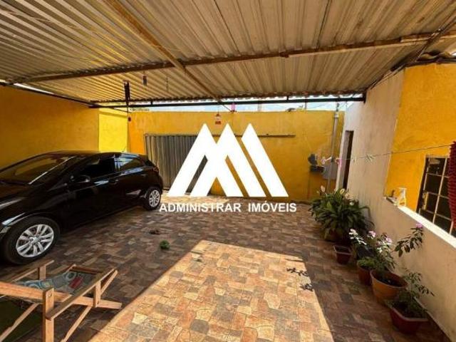 Casa á venda com 03 quartos sendo 01 suíte em São Joaquim de Bicas MG!