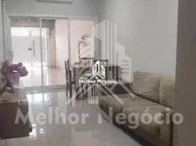 Casa à venda com 03 quartos, sendo 1 suíte, no João Aranha em Paulínia SP