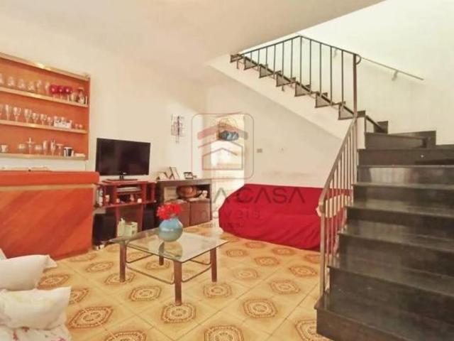 Casa à venda com 150m², 3 quartos e 2 vagas