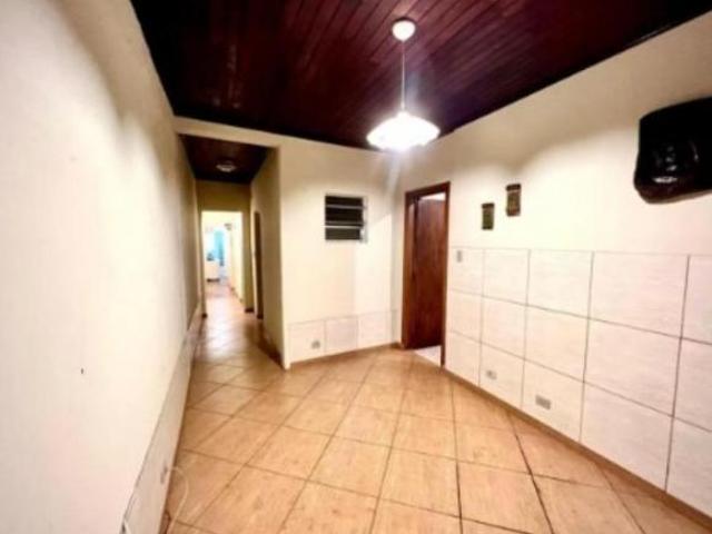 Casa à venda com 156m², 3 quartos e 3 vagas