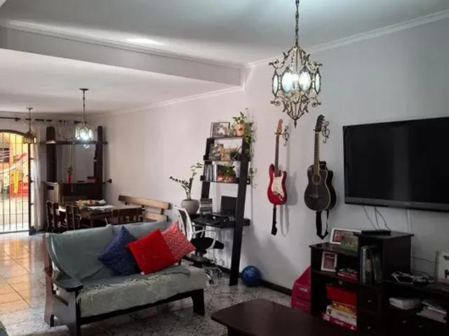 Casa á venda com 162 metros quadrados com 3 quartos em Vila Regente Feijó São Paulo SP