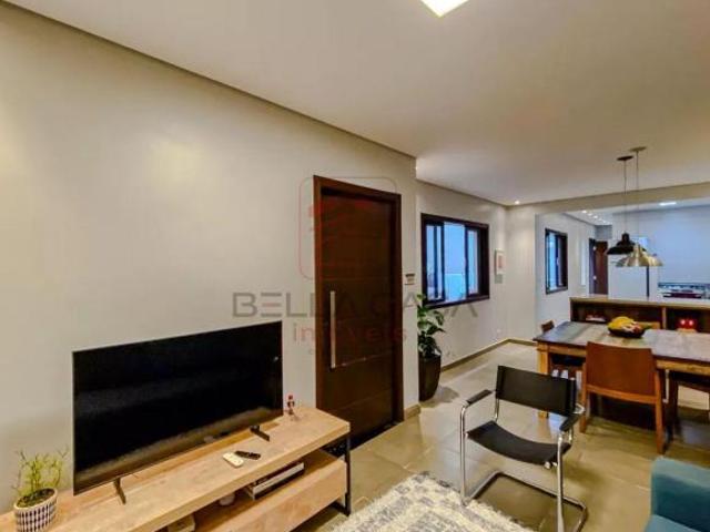 Casa à venda com 170m², 3 quartos e 2 vagas