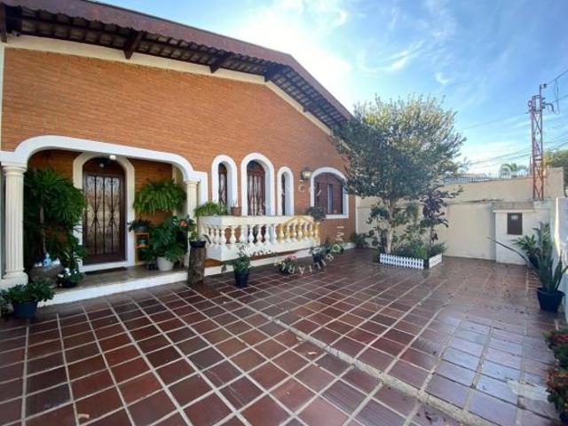 CASA À VENDA COM 171 M² NO JARDIM LEONOR CAMPINAS/SP