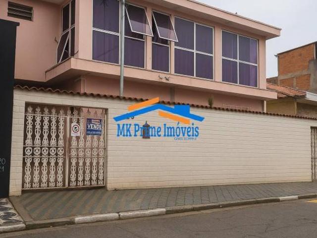Casa a venda com 183m² a venda no Jd. das Flores, Osasco Estuda Permuta