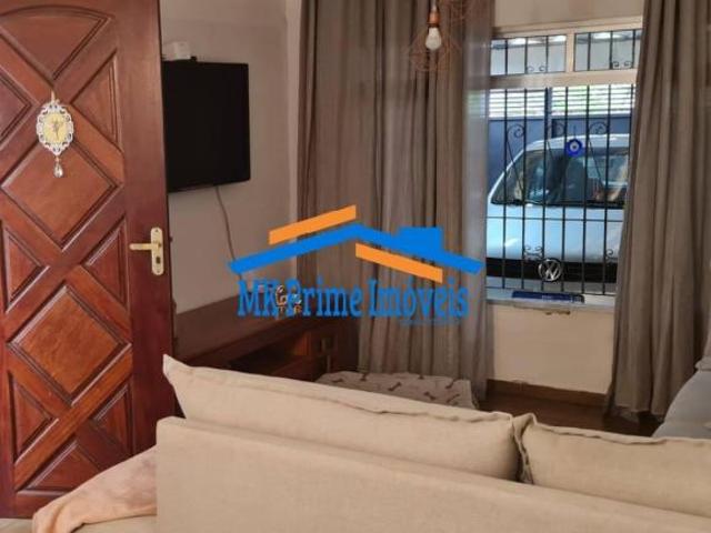 Casa à venda com 180m²,com 04 quartos, sendo 01 suíte,02 vagas UMUARAMA