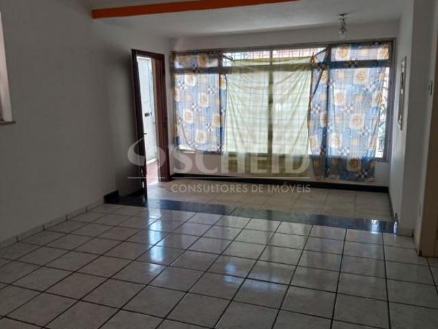 Casa à venda com 184m², 5 quartos e 4 vagas no Jardim Oriental