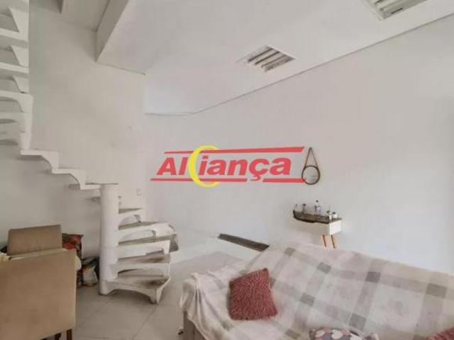 Casa à venda com 191m², 3 quartos e 2 vagas