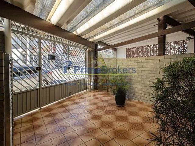 Casa à venda com 100m², 2 quartos e 1 vaga