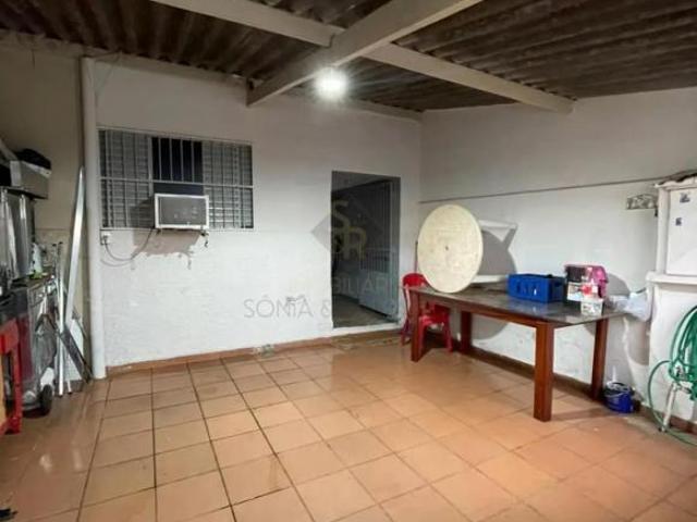 Casa à venda com 117,32m² de área construída e 02 quartos no bairro Ipiranga, em Ribeirão Preto/SP
