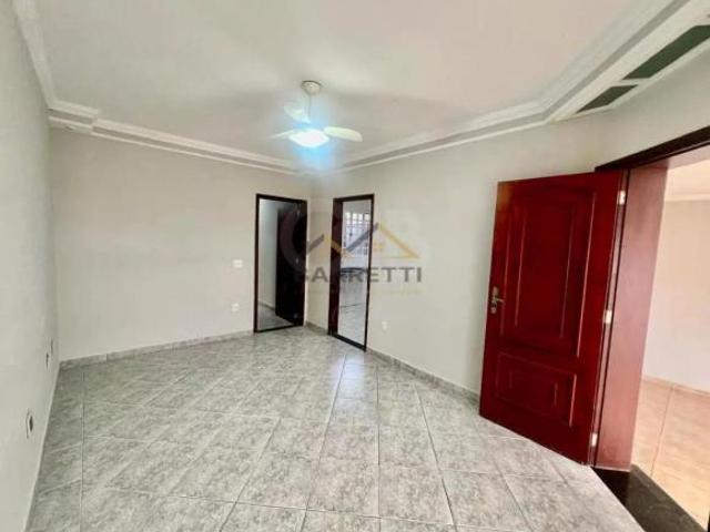 Casa a venda com 115 m² com 3 dormitorios sendo 1 suite com armarios, sala,cozi