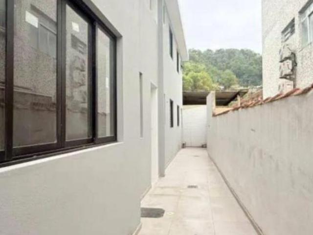 Casa à venda, com 120 m² e 2 quartos 1 suite, bairro do Marapé em Santos SP