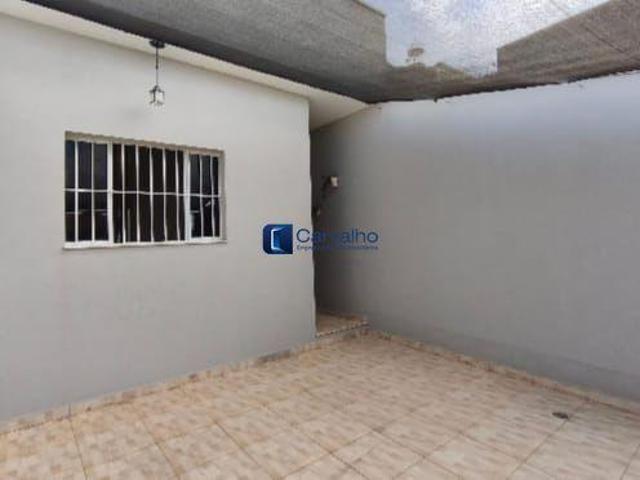 Casa à venda com 120m², 3 quartos e 2 vagas