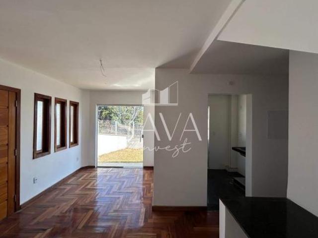 Casa à venda com 124 m² no Salgado Filho