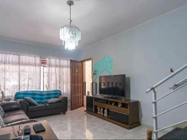 Casa á Venda com 125m² na Vila Scarpelli em Santo André