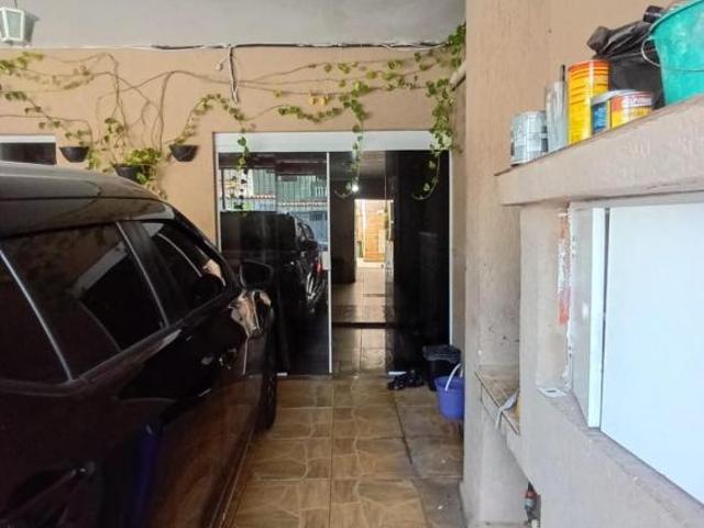 Casa à venda com 130m² 3 dormitórios 2 casas + edícula Jardim Clementino Taboão da Serra/SP