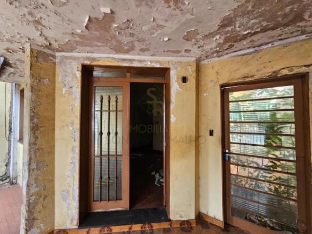 Casa à venda com 131,24m² de área construída e 03 quartos no bairro Campos Elíseos, em Ribeirão Pret