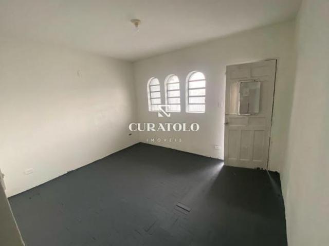Casa à venda com 1 quarto e 1 vaga na Vila Floresta, Santo André