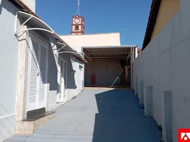 Casa à venda com 1 quarto e 5 vagas de garagem no Bairro Vila Aparecida em Santa Bárbara d&apos Oeste