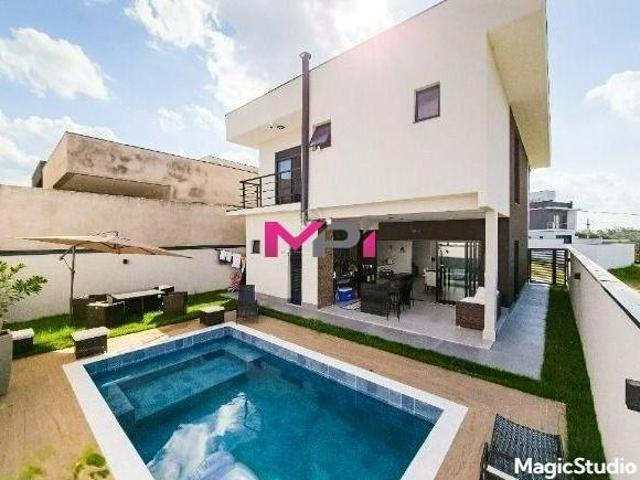 casa á venda com 242 metros 03 suítes piscina o condomínio Bella Vitta avalia permuta por imóvel