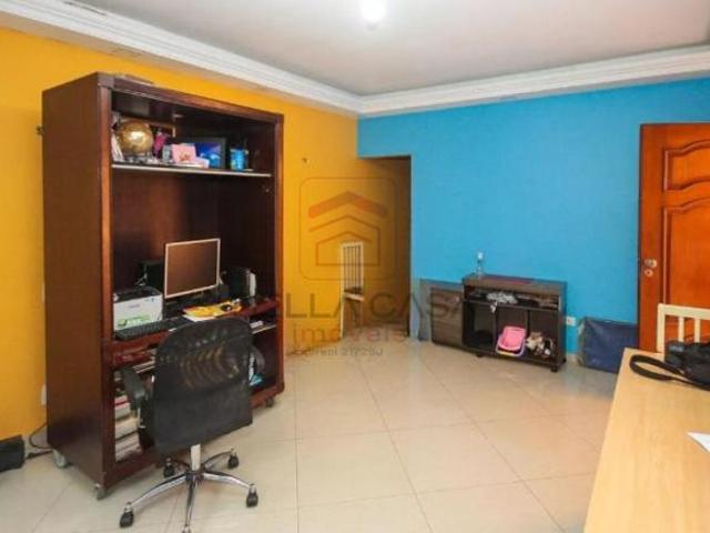 Casa à venda com 269m², 3 quartos e 2 vagas