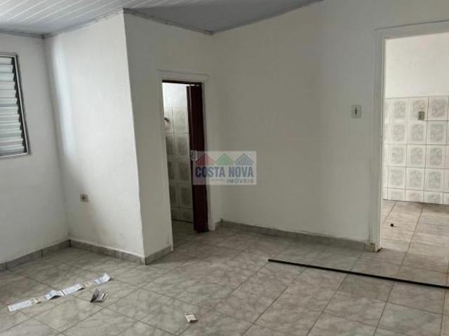 Casa à venda com 270m², 5 quartos, 4 banheiros, 1 sala, 1 vaga no bairro da Vila Guilherme