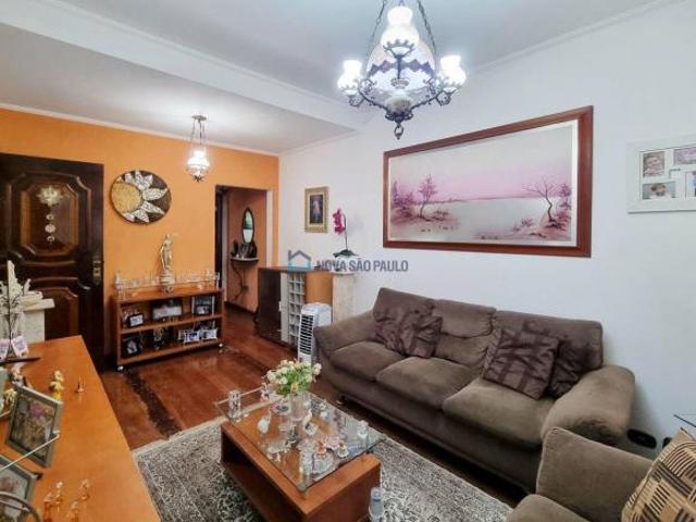 Casa à venda, com 283 m², 4 dormitórios, 2 suítes, 2 vagas, na Vila Mascote