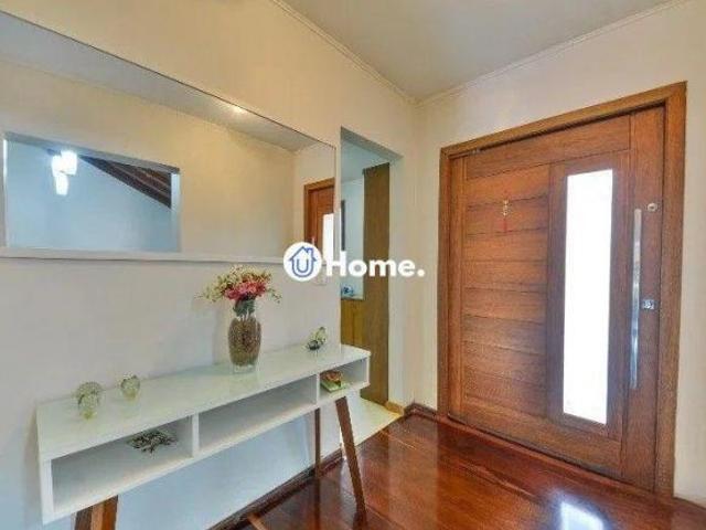 Casa à venda com 280m² | 3 dormitórios | 1 suíte | 2 vagas | Ipanema – Porto Ale
