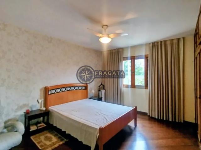 Casa à venda com 286m² 5 dormitórios, 4 suítes e 6 vagas Sumaré/SP