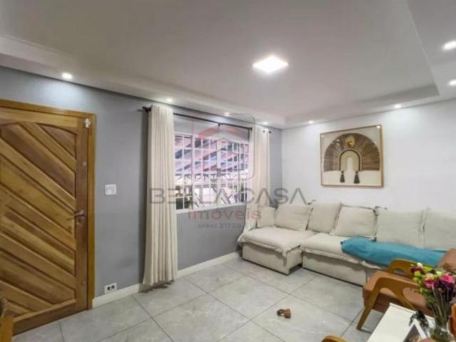 Casa à venda com 200m², 3 quartos e 3 vagas