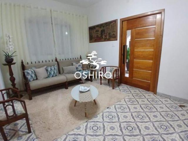 Casa à venda com 218 m², 3 suítes, lazer por R$3.200.000 Embaré em Santos