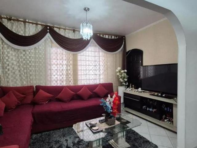 Casa à venda com 231m², 3 quartos e 3 vagas Parque Erasmo Assunção, Santo André