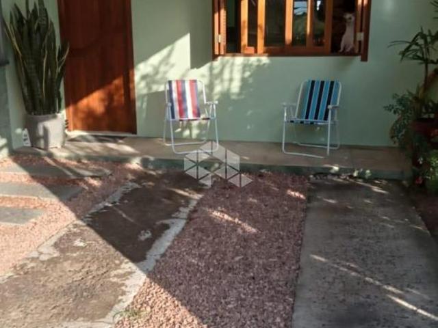 Casa à venda com 2 dormitórios,1 vaga, São Luiz, Caxias do Sul, RS