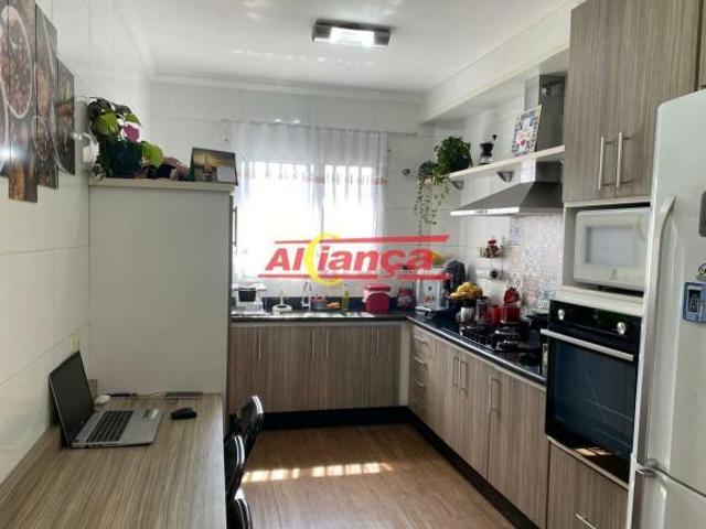 Casa à Venda com 2 Dormitórios com 2 suítes Jardim Célia Guarulhos