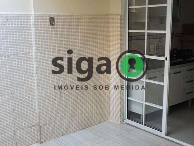 Casa à Venda com 2 Dormitórios com 86m² Excelente Estado de Conservação!