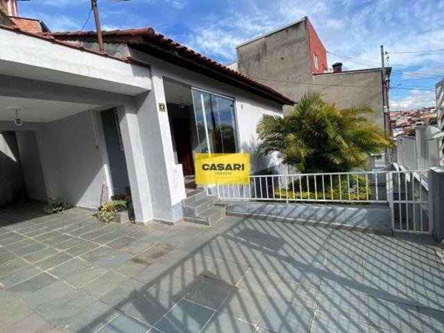 Casa à venda com 2 Dormitórios e 2 vagas no bairro Planalto São Bernardo do Campo SP