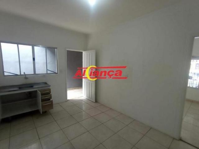Casa à venda com 2 dormitórios e 2 vagas de garagem 75m² | Jardim Frizzo Guarulhos