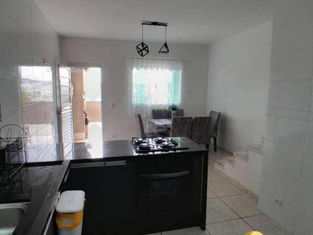 Casa à venda com 2 dormitórios em Terra Preta!
