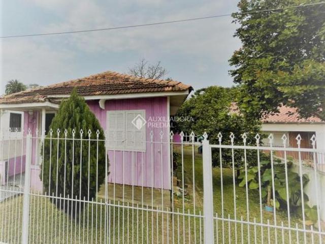 casa a venda com 2 dormitórios no Centro em Viamão