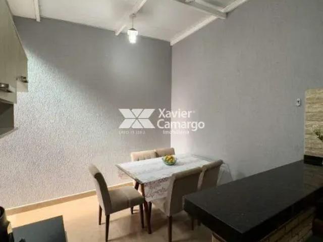 Casa à venda com 2 dormitórios no bairro do Estádio
